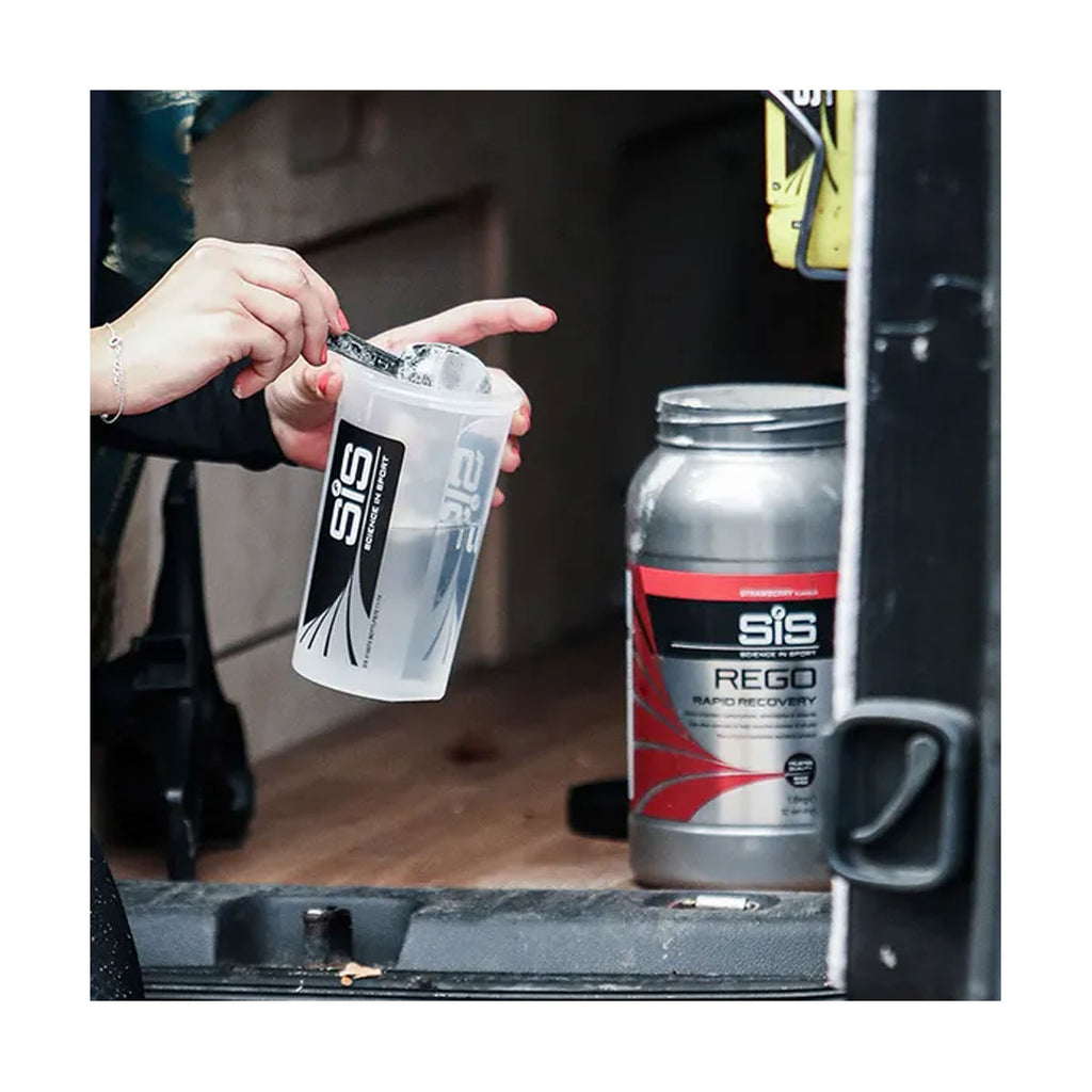SIS Rego Rapid Recovery Protein Powder - 1.6kg – Revolution Cycles Dubai